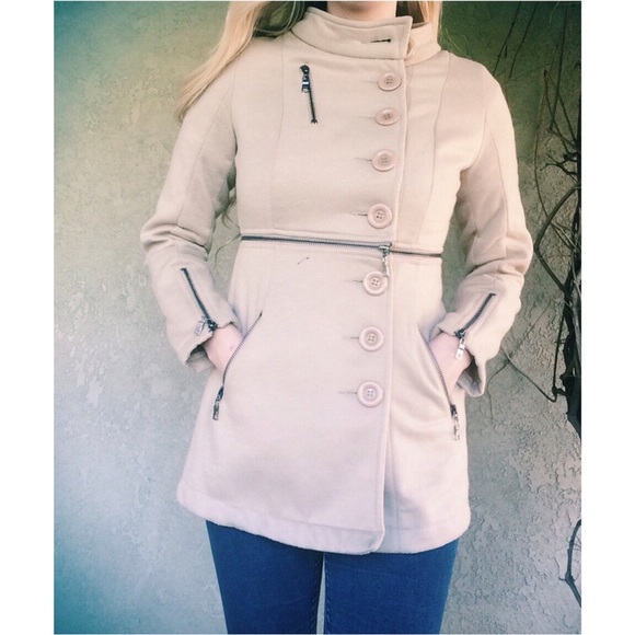 carmin | Jackets & Coats | Tan Winter Coat Jacket Button Up Trench ...